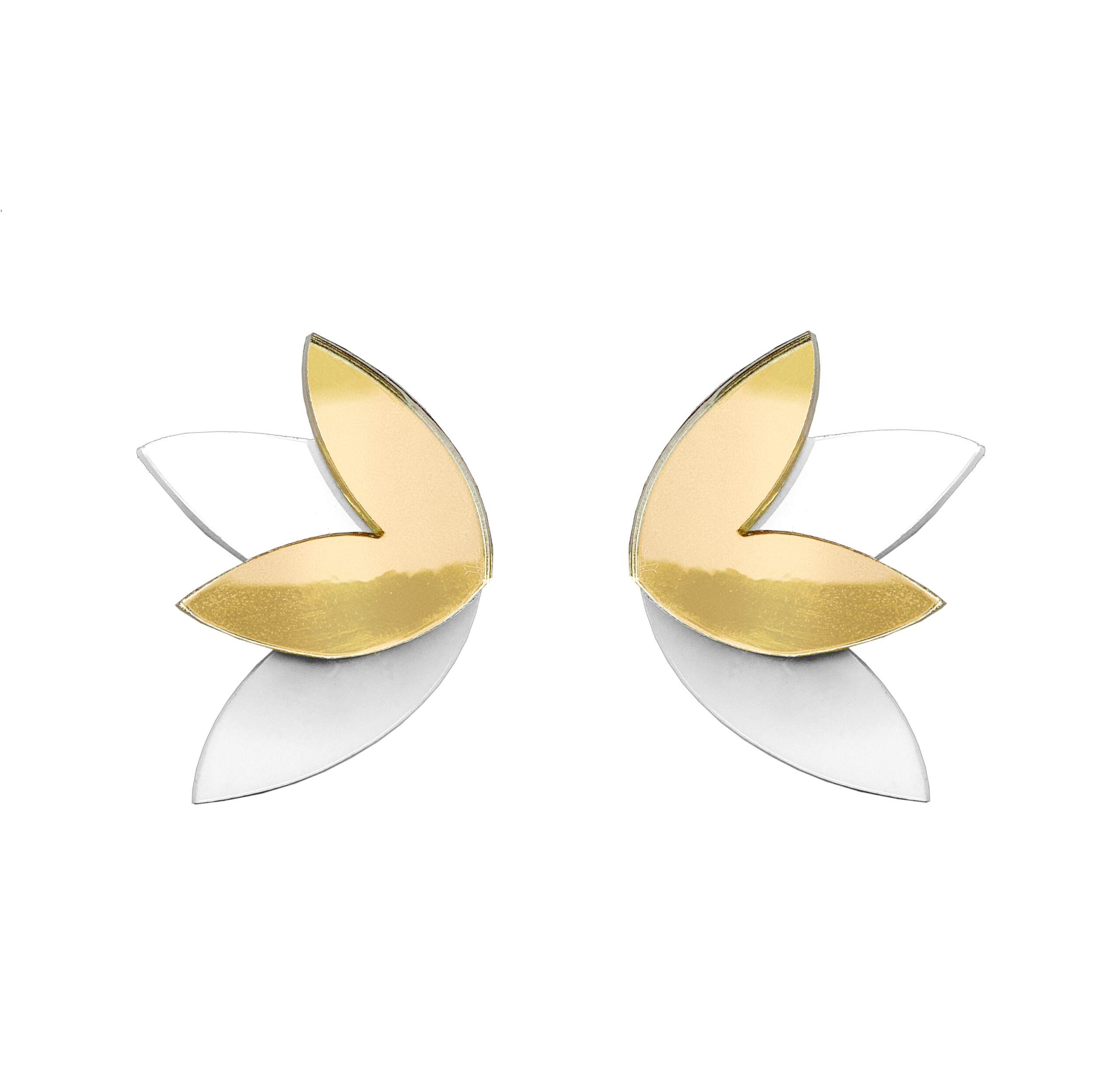 THE GOLDEN EAR - papiroga